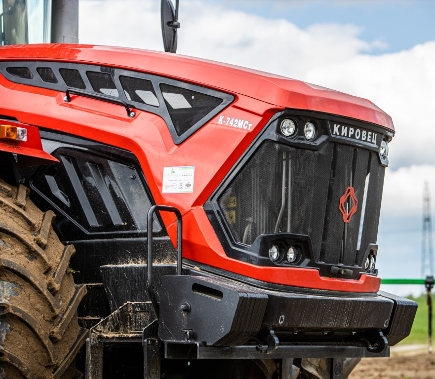 KIROVETS TRACTORS - JSC Peterburgsky Tractorny Zavod